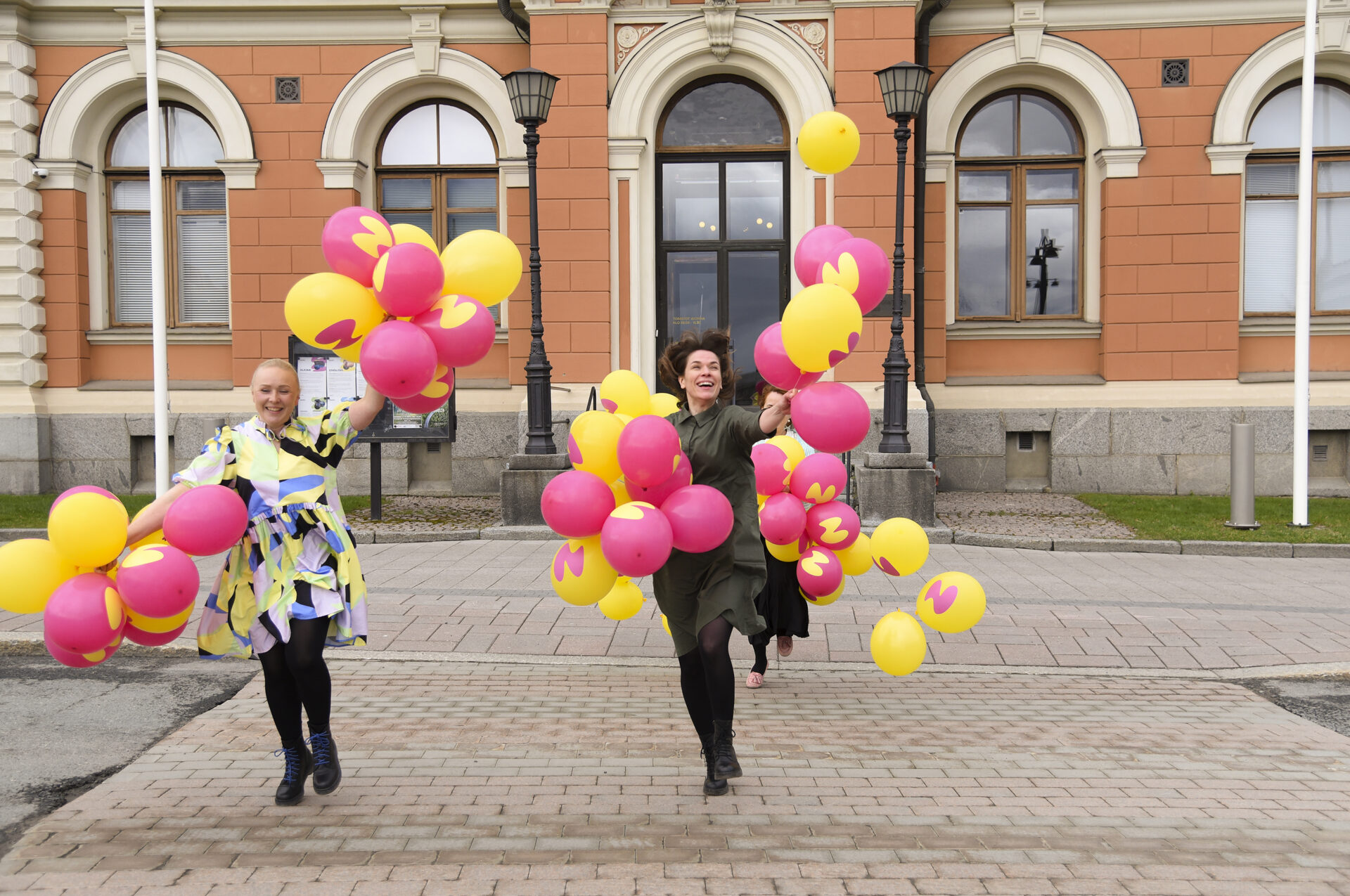 Kuopiossa Vappua vietetään perinteisin menoin toritapahtumissa - Kuopio