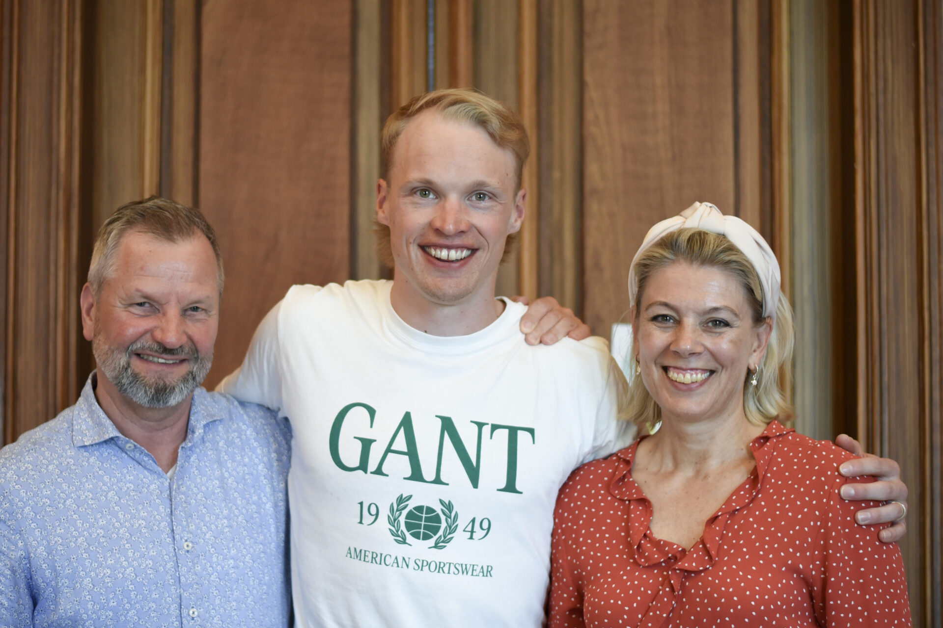 Kuopion kaupungin tonttilahjoitus Iivo Niskaselle sai sinettinsä ...